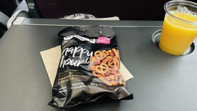 カンタス航空QF79便 搭乗記 メルボルン→成田 お菓子配りすぎ！なサービス | Yuccopooh.com